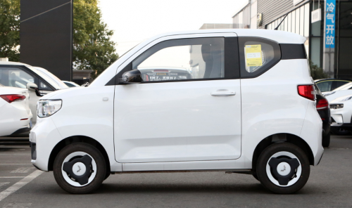 A00级纯电车PK,挑战五菱MINIEV的性价比,你敢信?