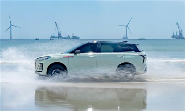 红旗最便宜的豪华SUV来了 售价14.58万起的红旗HS3正式上市