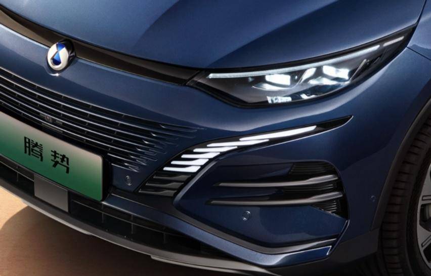 腾势N8卖31.98万起，能否分掉理想L8的蛋糕？