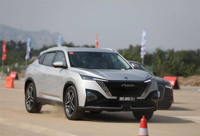 不服来战，皓瀚DH-i和宋Pro DM-i谁是早高峰王者？