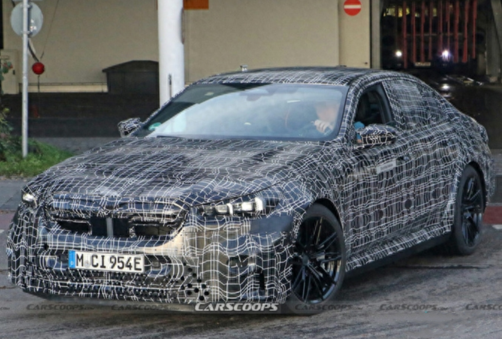 国内现款售价145.39万元，全新一代宝马M5实车曝光，外观有所调整