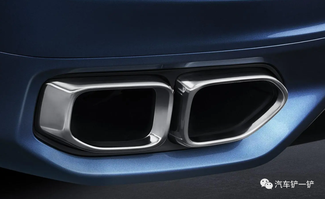 两款搭载2.0T+9AT的SUV，从38.98万降到24.9万，配双层玻璃