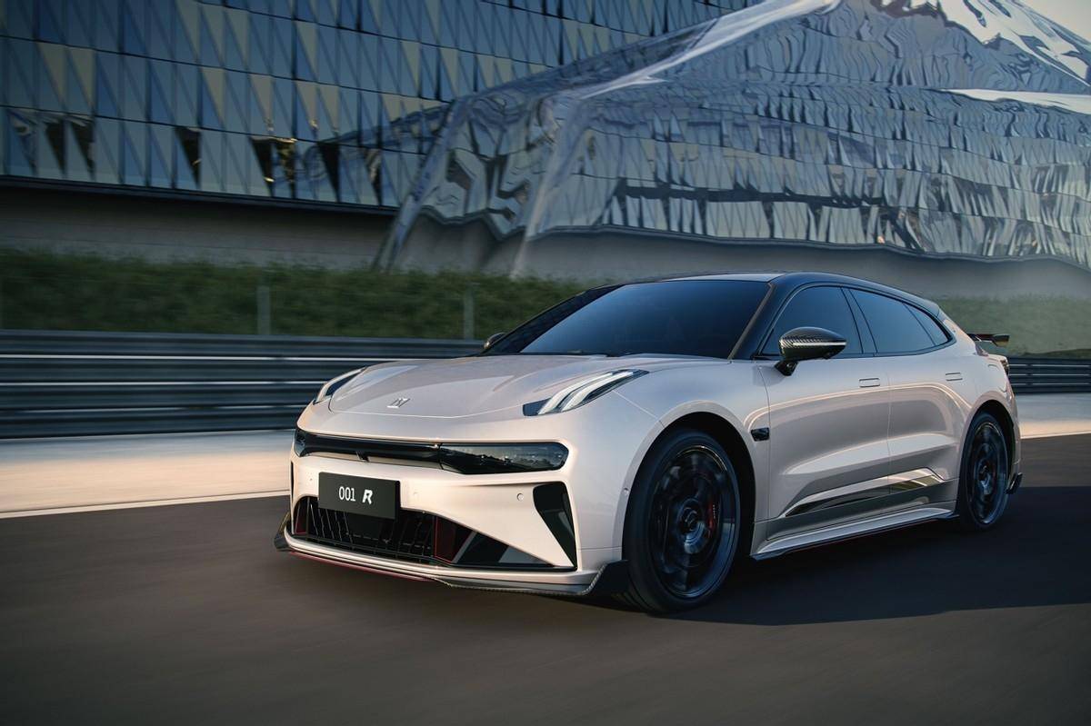 零百2.07秒的极氪001 FR，“中国制造”的性能图腾