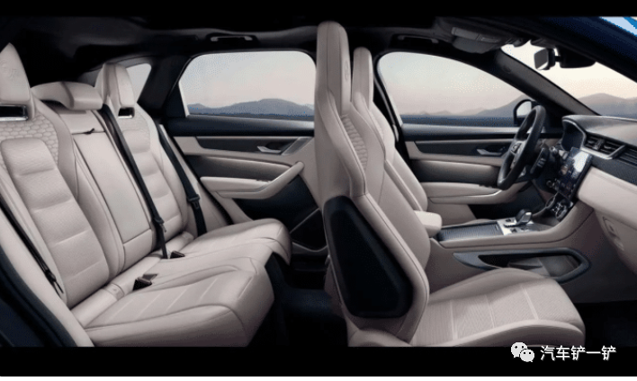 比雪铁龙还狠，从46万降至30万，配2.0T+8AT，操控比奥迪还好