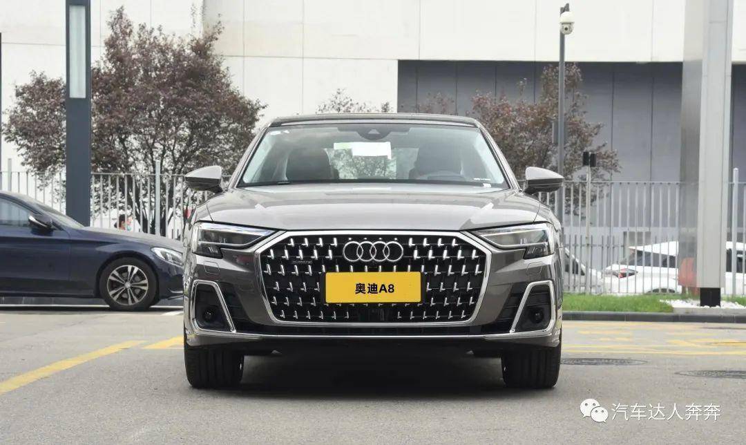 2024款奥迪A8L开启预售，提供2.0T3.0T4.0T，预售价83万元起