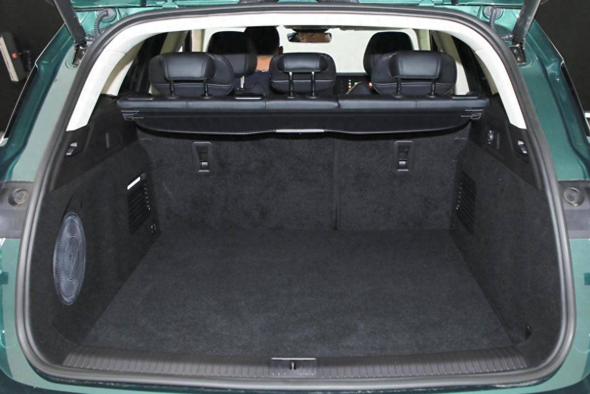 问界M7、理想L7、岚图FREE，谁才是国庆出行利器？