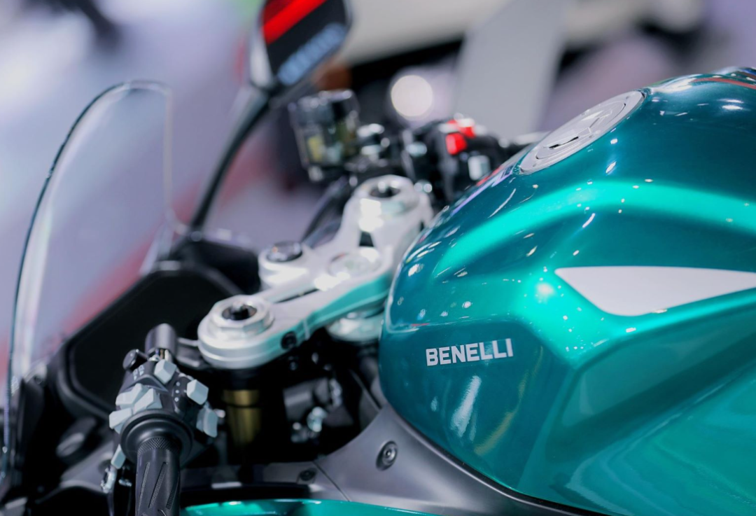 以飓风之名，续运动传奇！Benelli Tornado552R正式上市，售价32800元！
