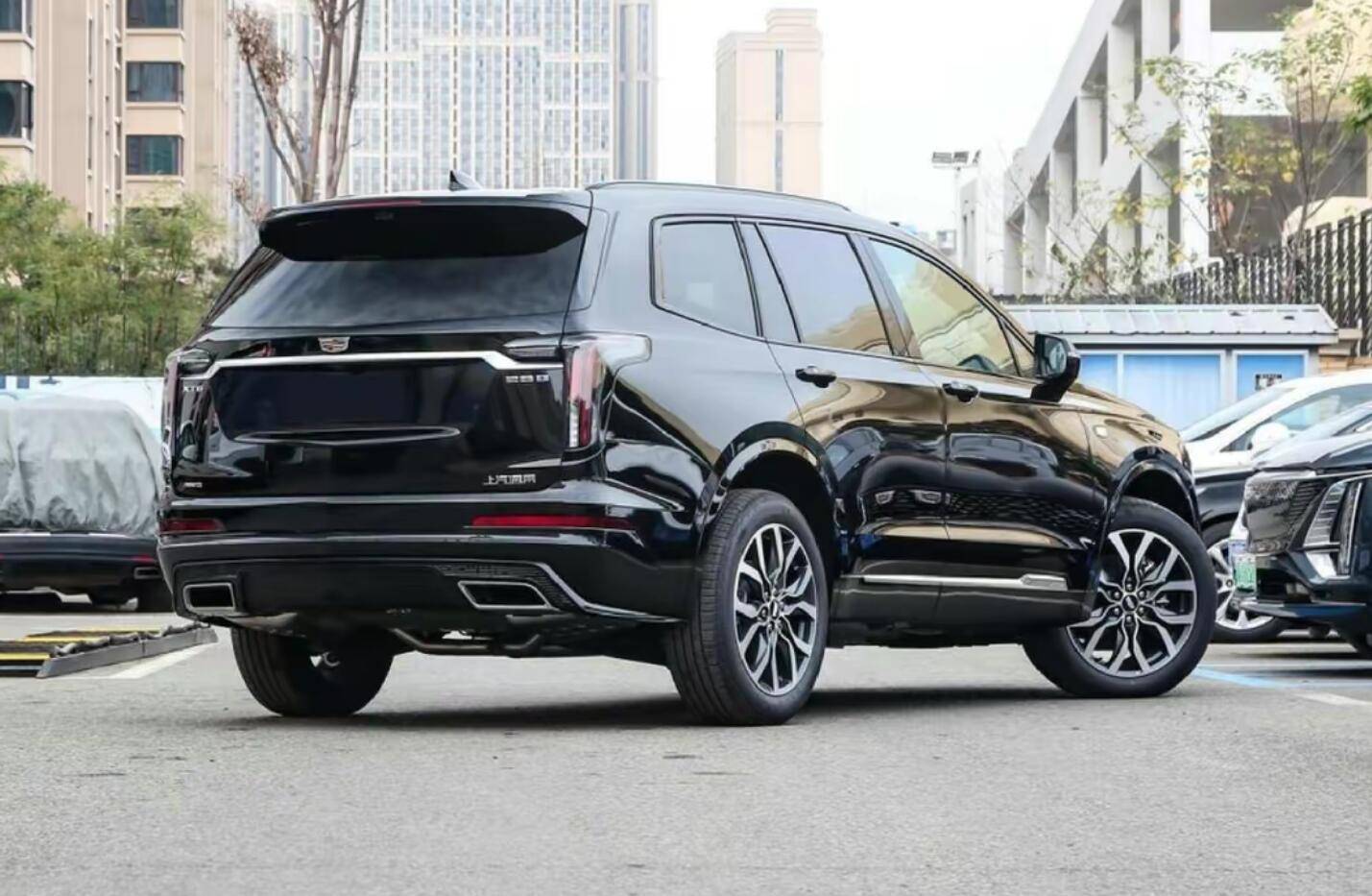 8月售1187台，销量持续走低，凯迪拉克XT6遇挫？