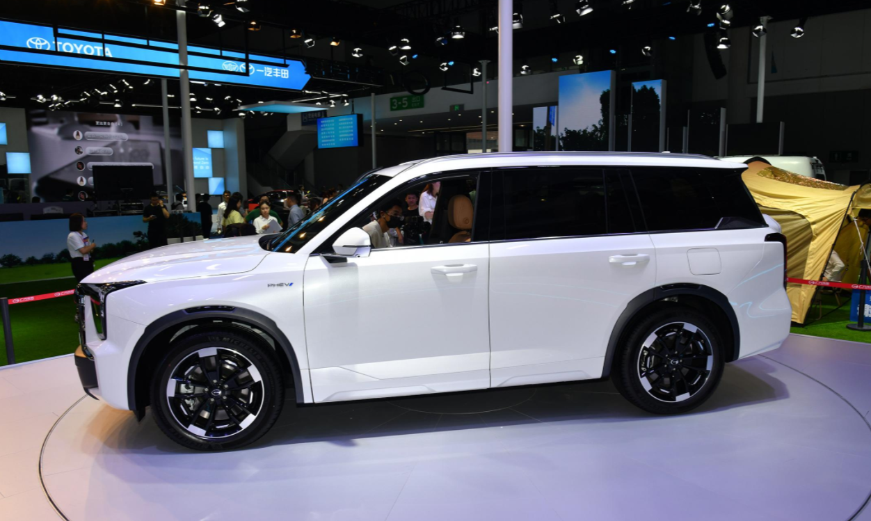 不到23万起！传祺ES9预售价动了谁的蛋糕？终于有绿牌福利！