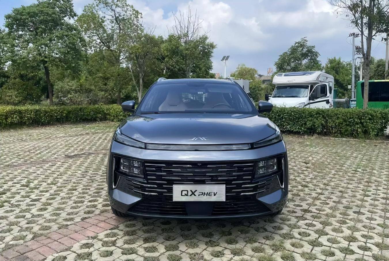 比亚迪+华为，不得不说江淮QX PHEV真的是一款“宝藏电混”SUV