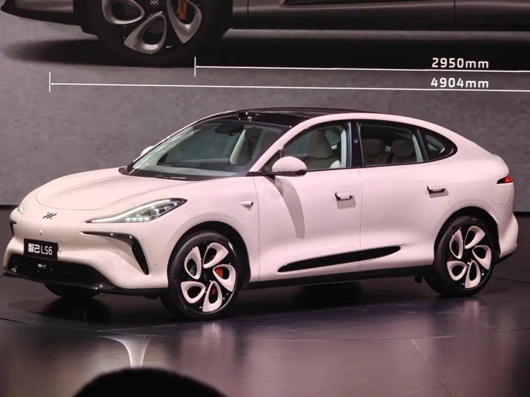 21.49万起售，智己LS6：轮到我当卷王了！