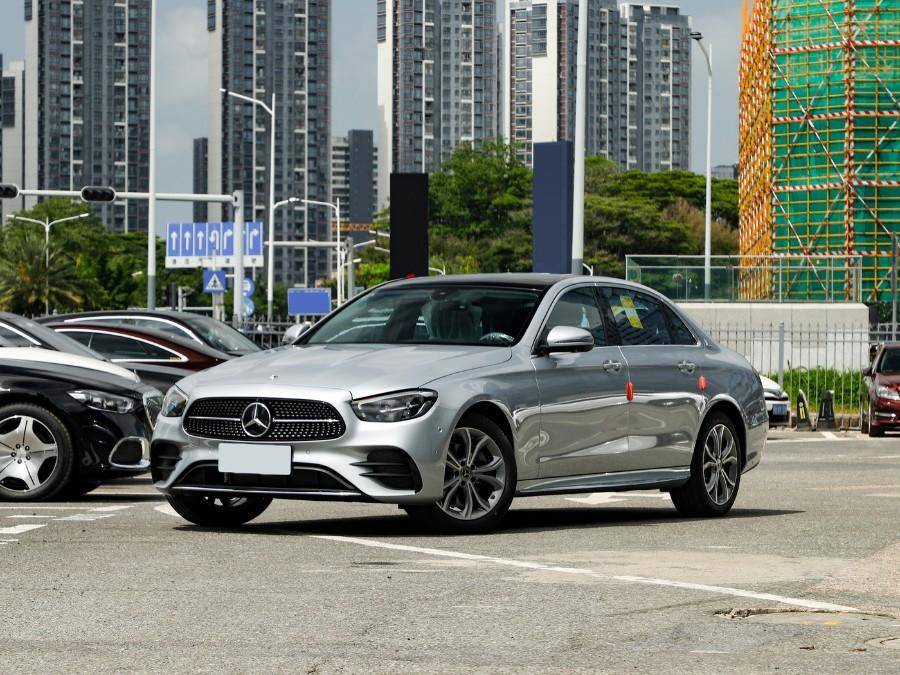 豪华中大型轿车怎么选？红旗H9对比奔驰E级与奥迪A6L