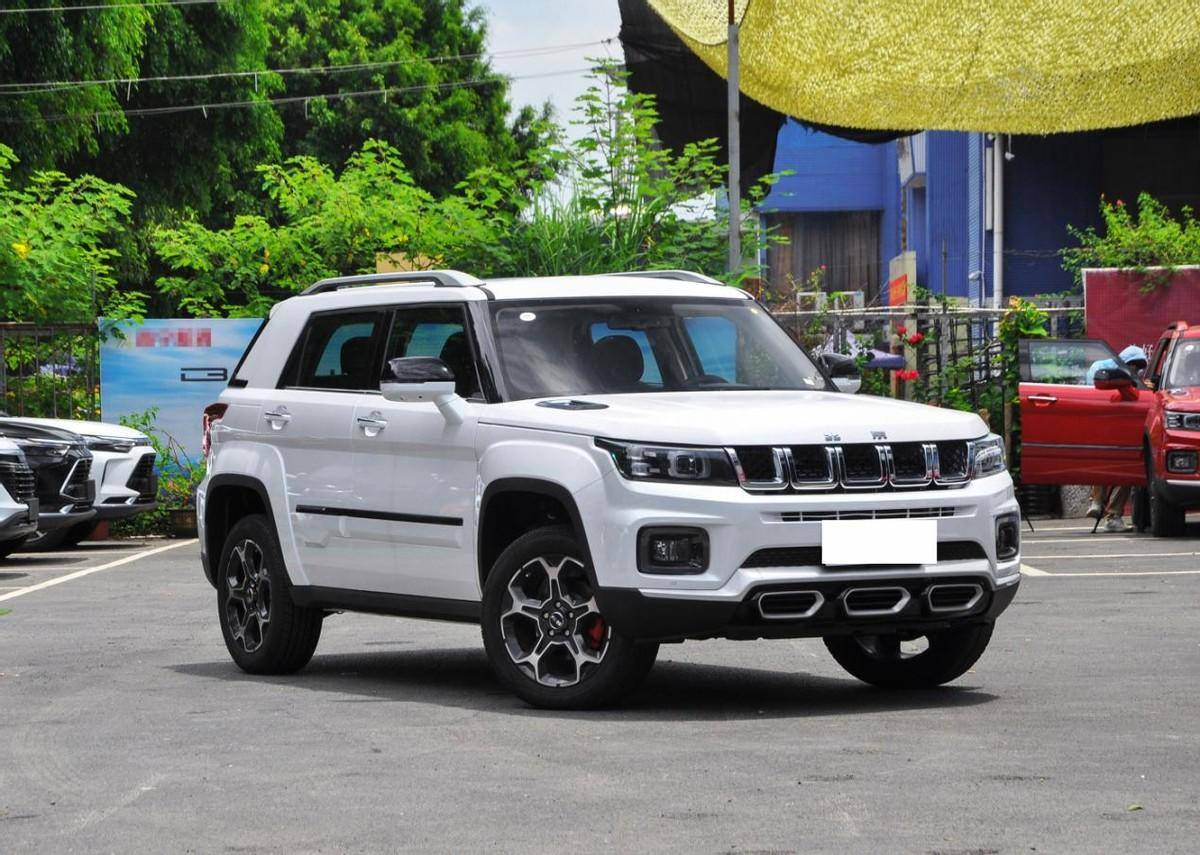 现款10.58万起售，全新一代北京BJ30实车曝光，搭载1.5T发动机