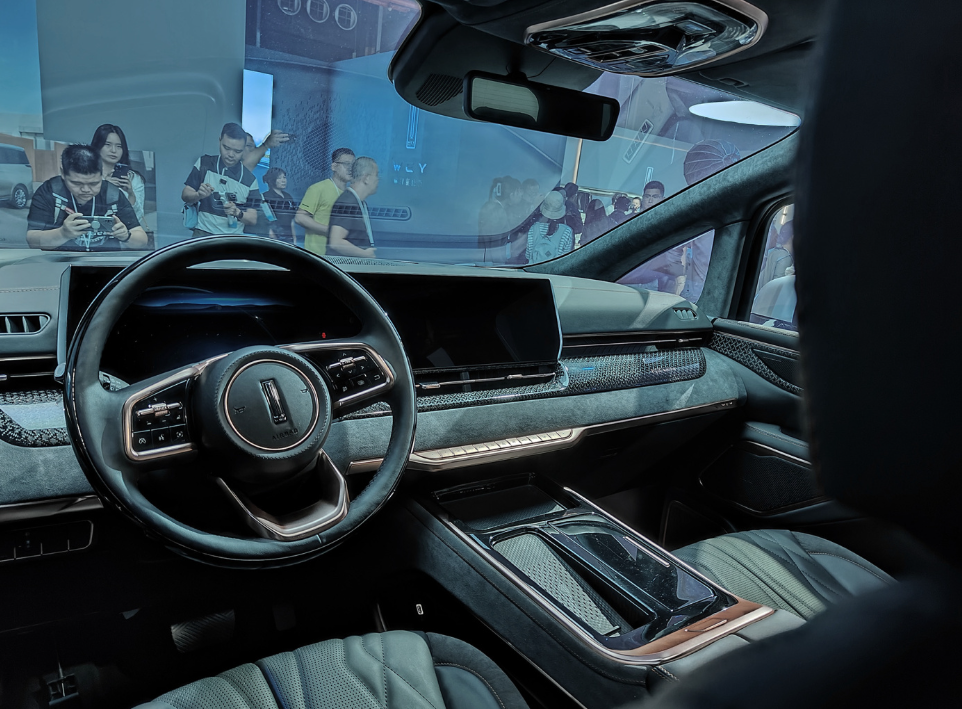 定价很合理 魏牌高山DHT-PHEV正式上市 售33.58万起