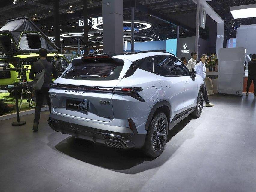 捷途山海L6官图发布，定位轿跑SUV，配1.5T插混