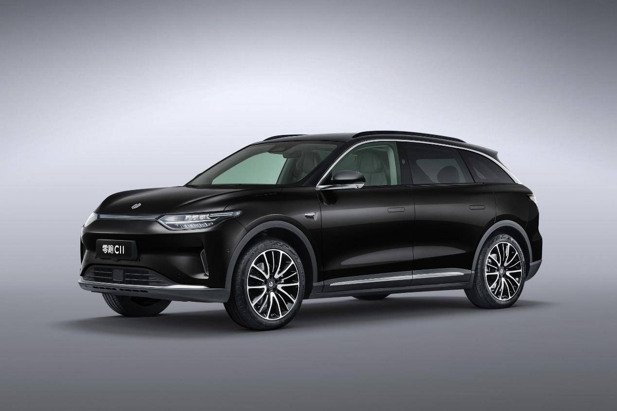 定位中大型SUV，对标理想L9，零跑C16曝光，体型还真是高大