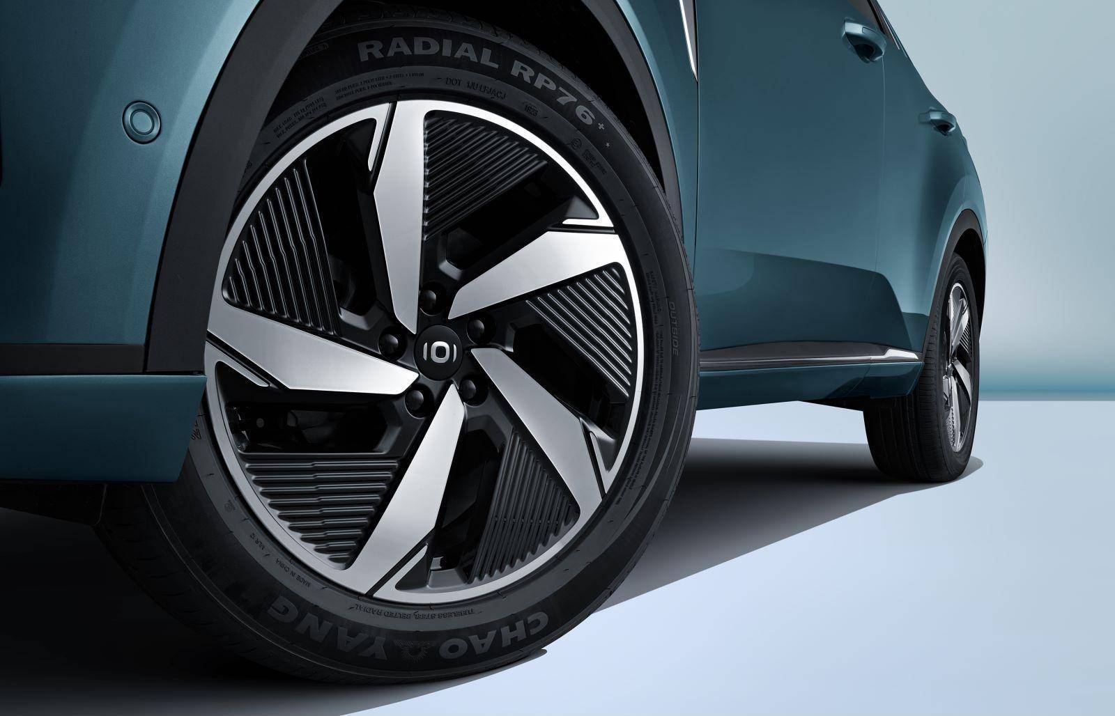 长安启源Q05开启预售，会是插混SUV市场的一匹黑马吗？