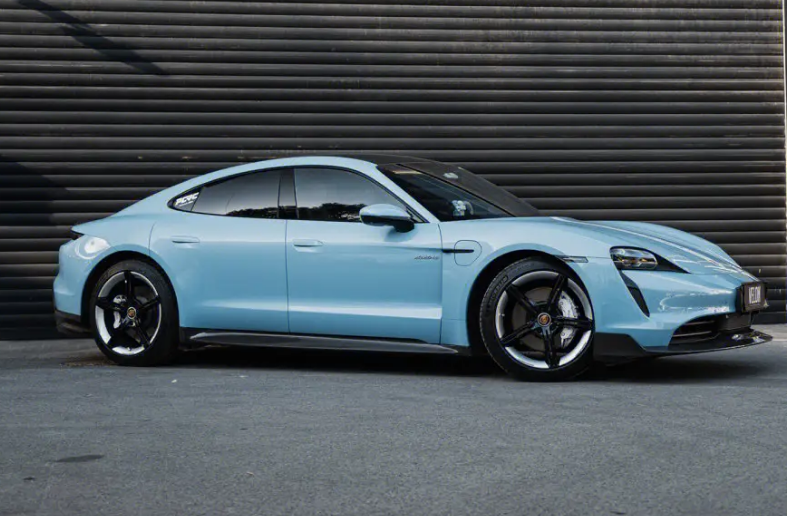 小米汽车终于来了！取名SU7，或售价25-30万元