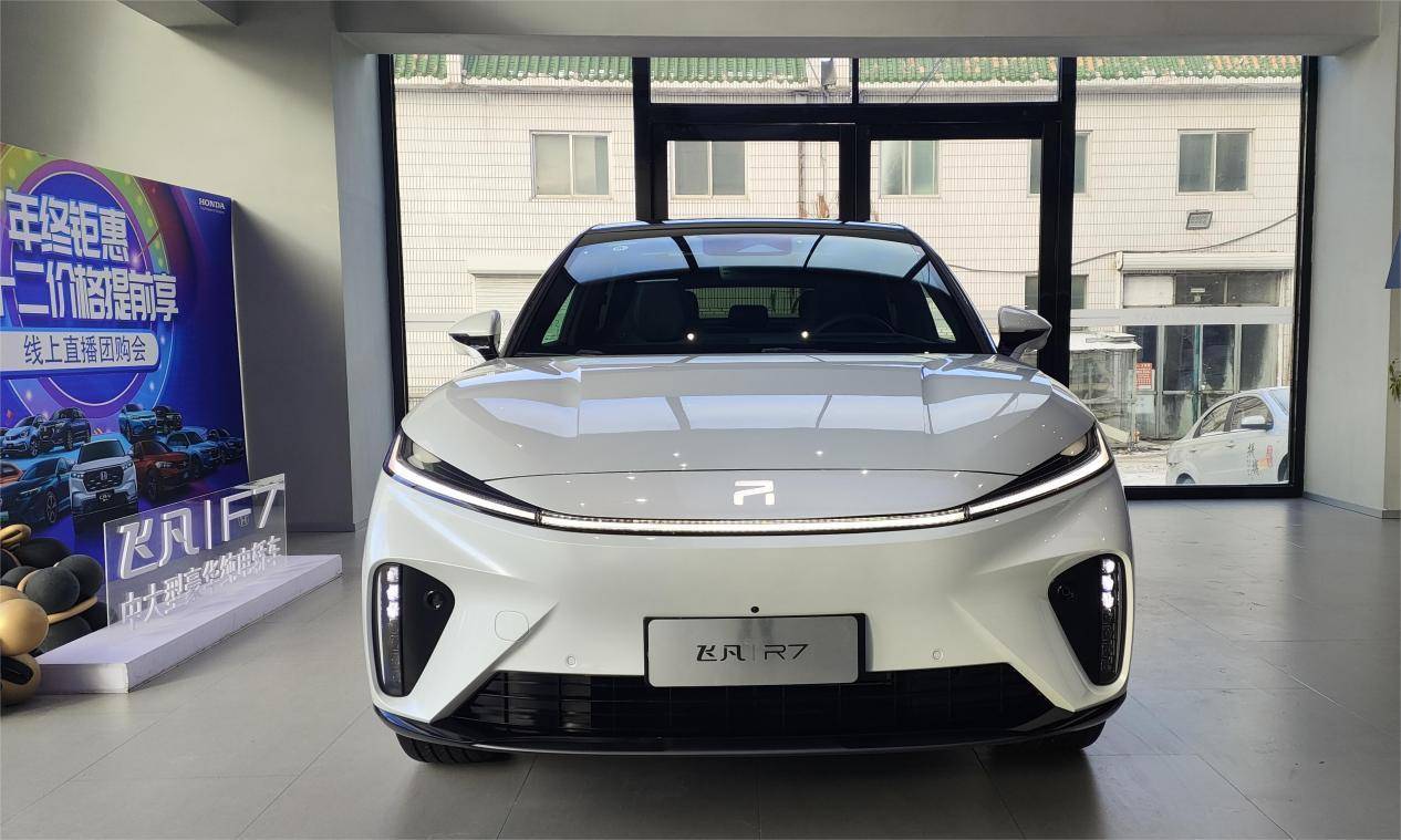 花费10亿元升级改款的飞凡R7 实力究竟如何？让我们一探究竟！