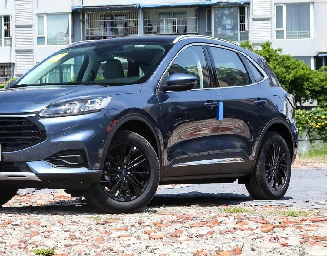 2023最火SUV，8.93万起，31天狂卖10508辆，动力爆231马力