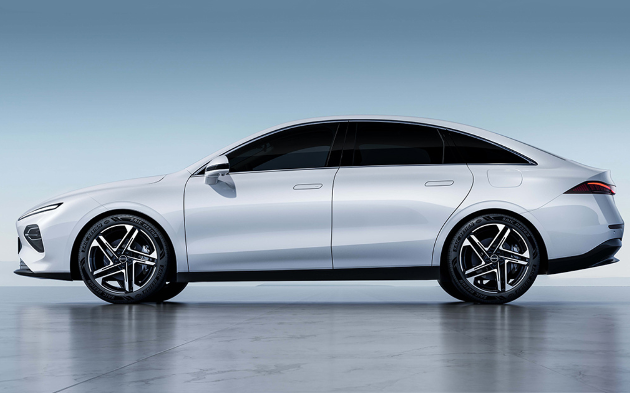 选购B级纯电动轿车 荣威D7 EV值得推荐！