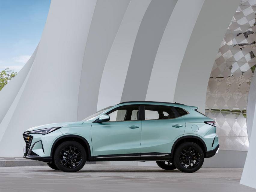 第二代长安欧尚X5 PLUS官图来了，要加入长安汽车序列？