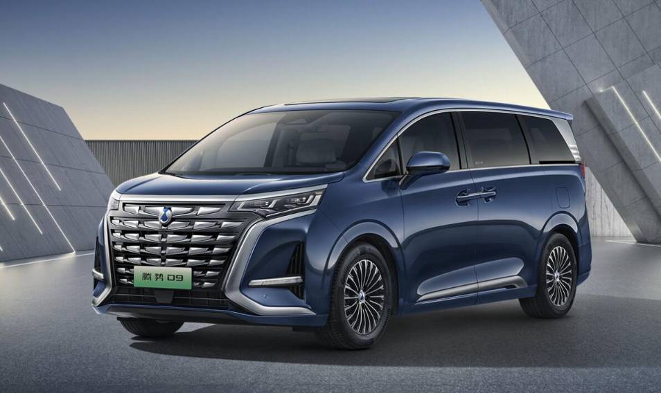 12月第三周MPV销量有点惨！别克GL8丢冠 合资MPV压力大