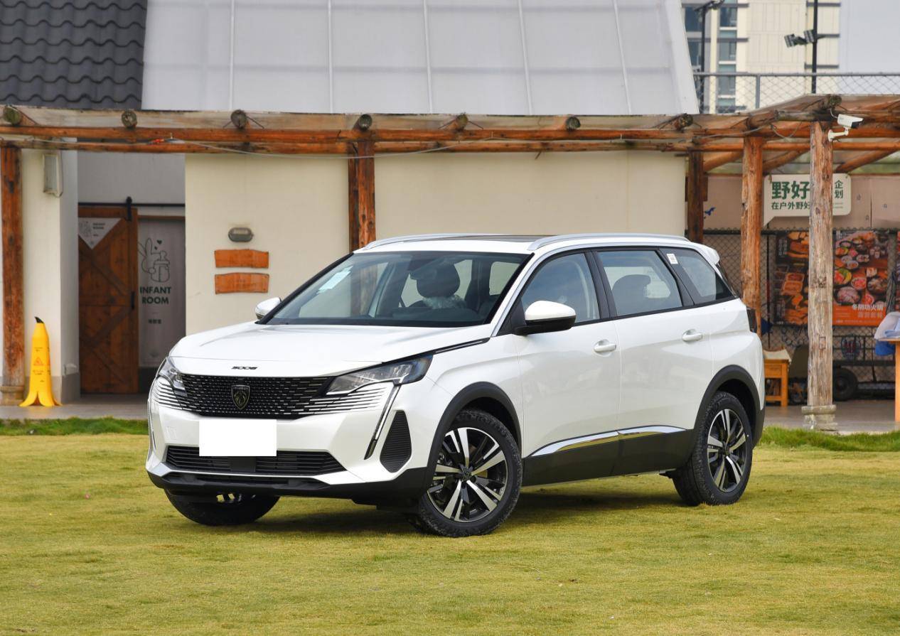 国内现款17.87万起售，新款标致5008外观曝光，提供两种动力可选