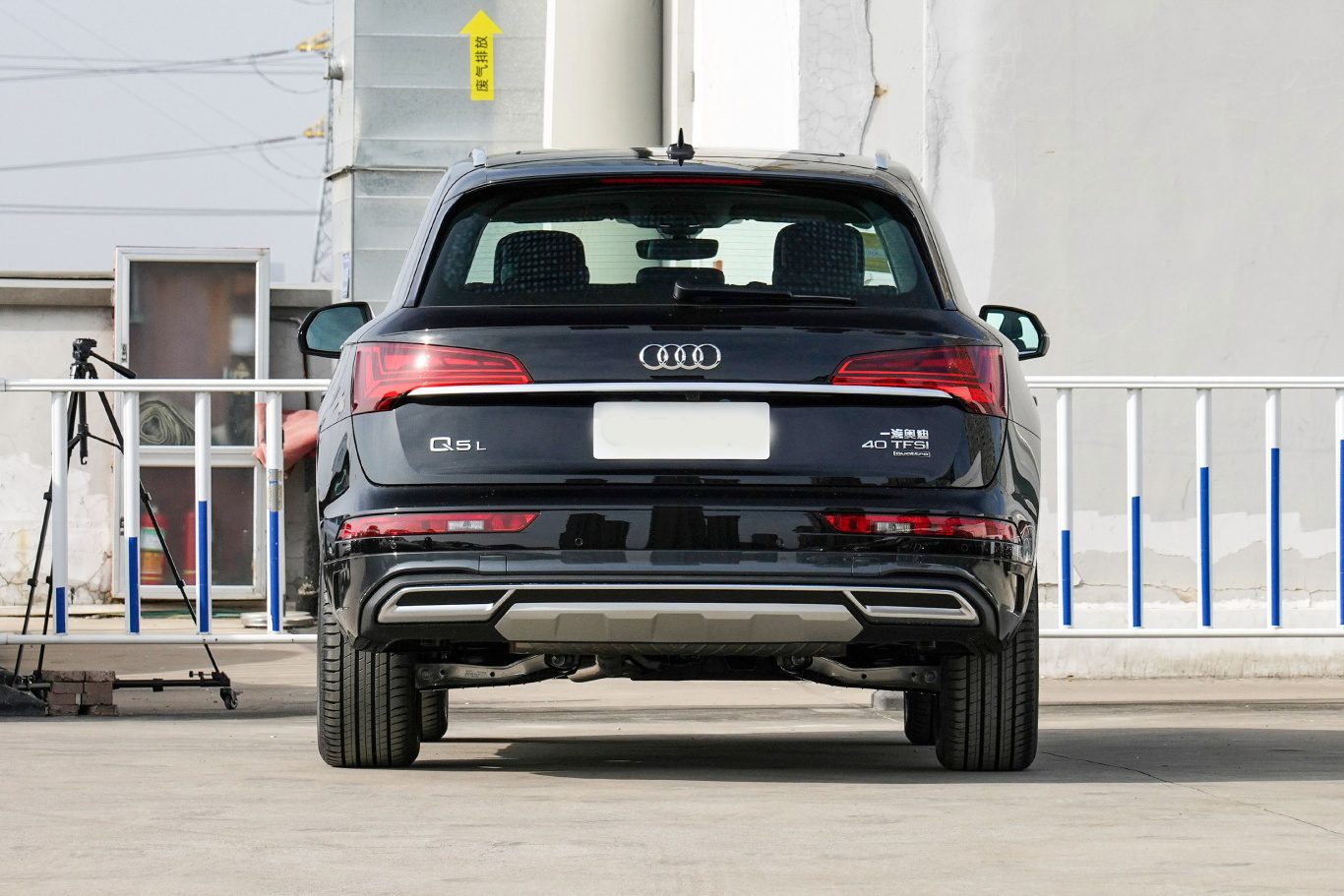 选豪华还是新贵？Model Y对比奥迪Q5L、奔驰GLC