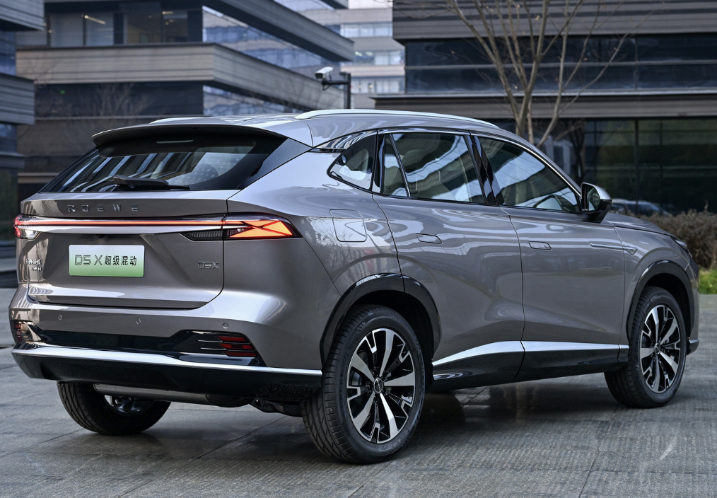 荣威D5X DMH正式亮相：将成首款搭载DMH超级混动系统的SUV