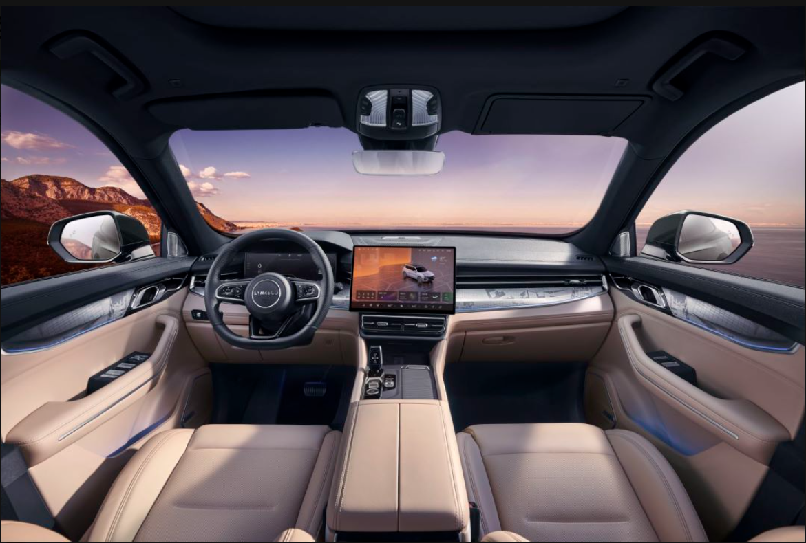 饱和式研发、亲和力价格，领克新09EM-P走出了中国特色高端化之路