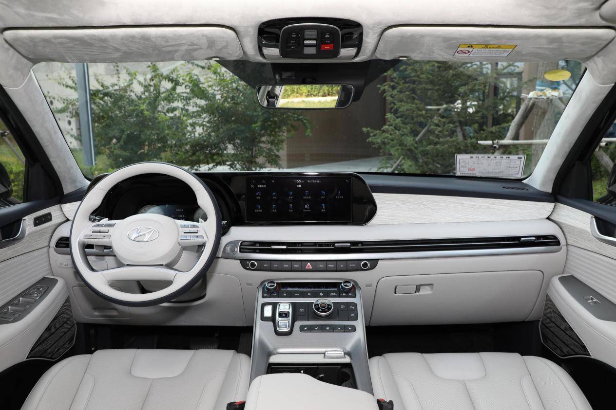 最佳3排SUV，5米长+6/7座，搭3.5升V6+8AT，30.08万起，限时免购置税