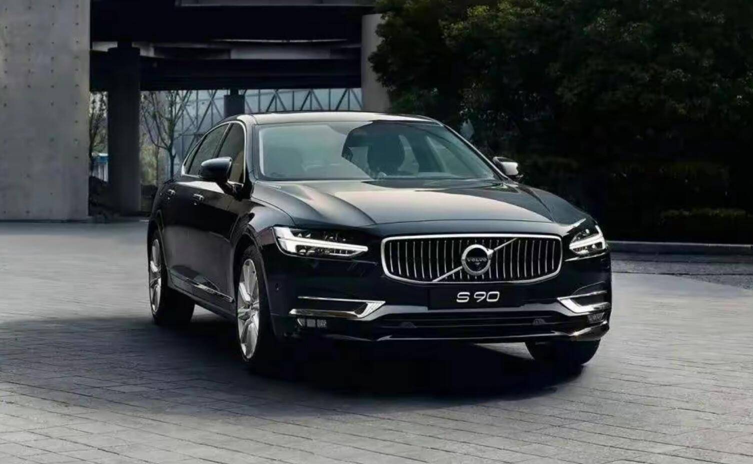 单月售3305台，沃尔沃S90止跌上涨，着实让人欣喜