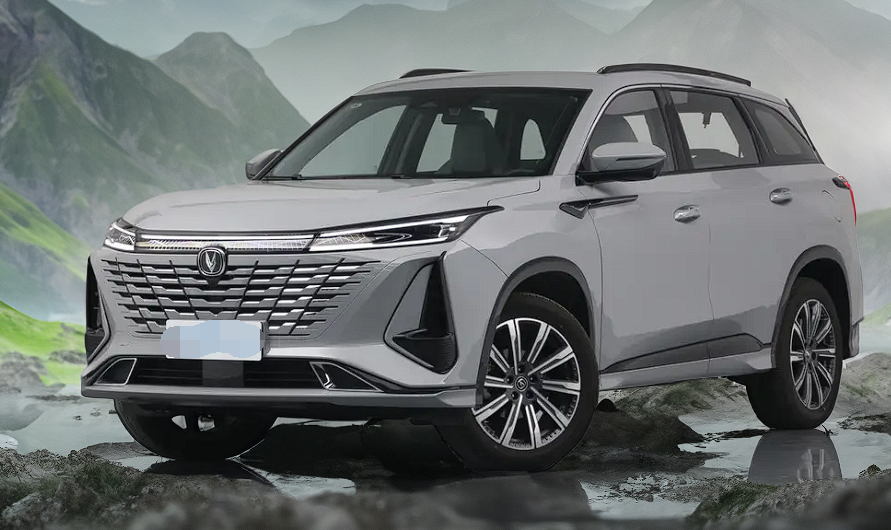 买2.0T国产SUV，只推荐这款，降到10.39万，2.0T+8AT爆发233马力