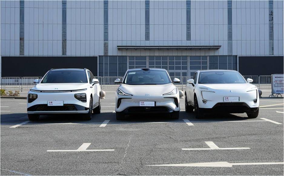 跨界SUV横评：智己LS6、小鹏G9和阿维塔11，20万级落地谁最强？