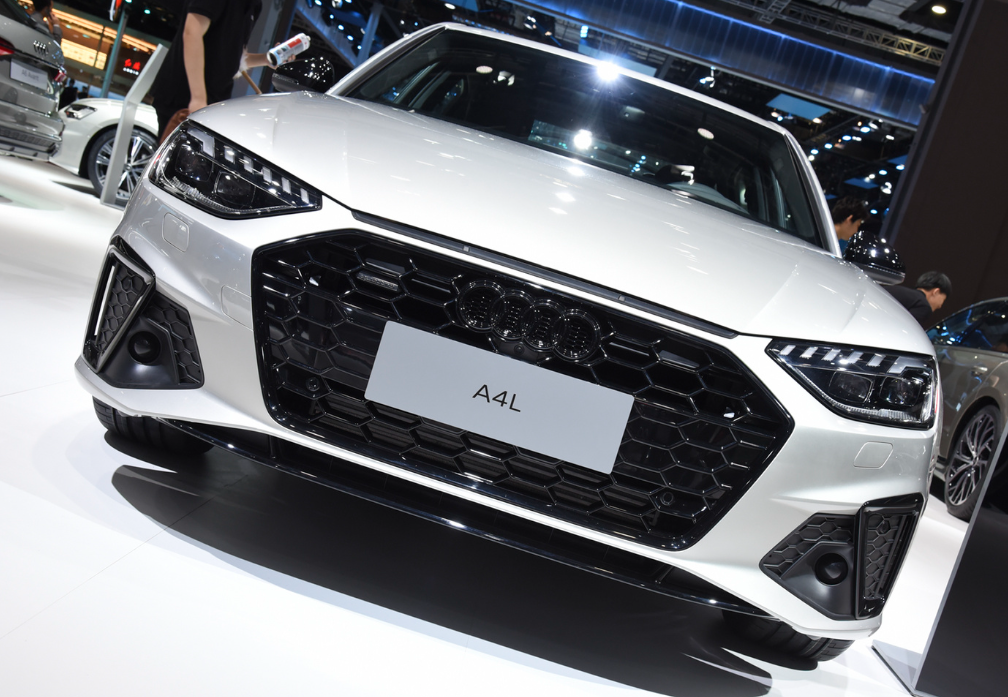 聚焦315：半年来首次跌破万辆还遭召回，奥迪A4L要掉队？