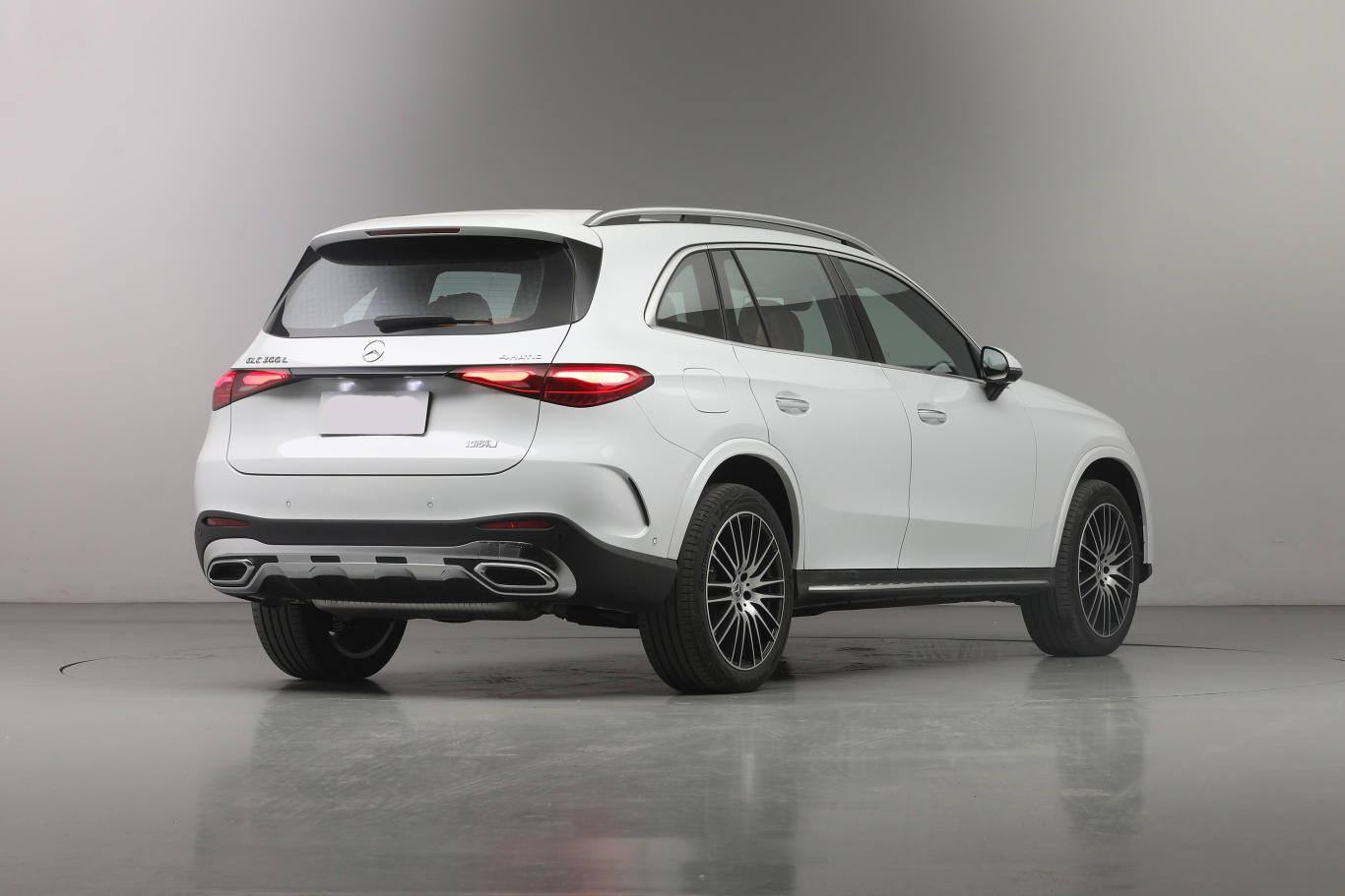 豪华SUV硬碰硬，奔驰GLC、奥迪Q5L和沃尔沃XC60