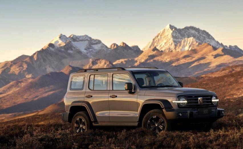 坦克330官图发布，3.0T V6动力，绝对是最强坦克300