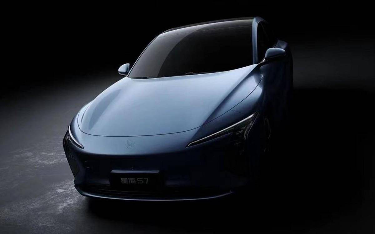 外观借鉴智己L7？东风风行星海S7曝光，纯电中型车市场再添新兵