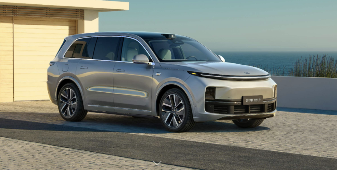 剑指问界M7？疑似理想M7谍照曝光！能追赶上月销近三万的问界M7吗