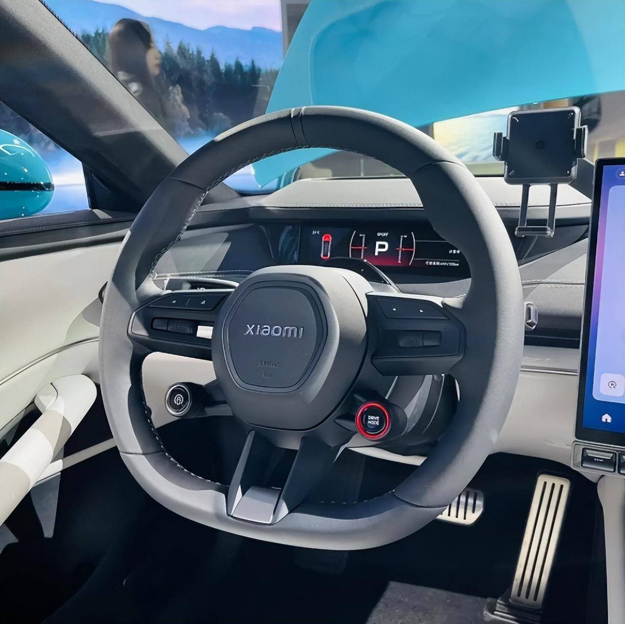 小米SU7内饰曝光，28日上市即交付，定价或许有惊喜？