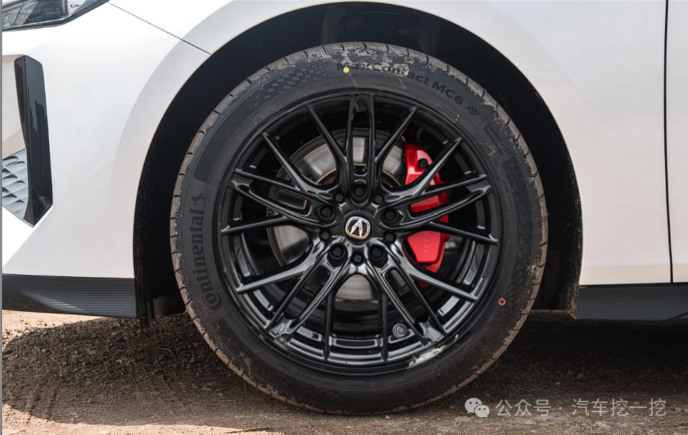 23万的动力，只卖8.9万，10天狂销4580台，搭载233马力+8AT