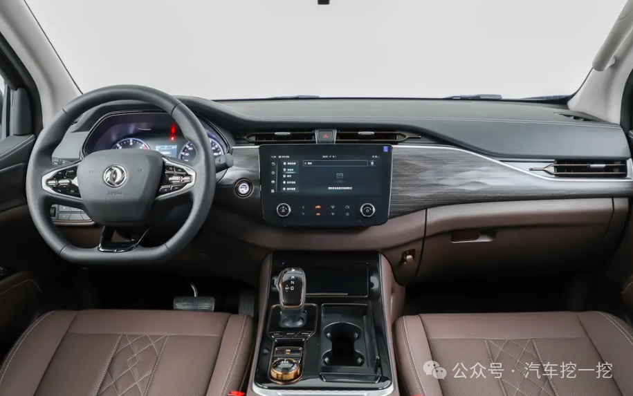 这才叫廉价的越野车！才卖10.18万，2.3T+8AT+四驱，还配差速锁