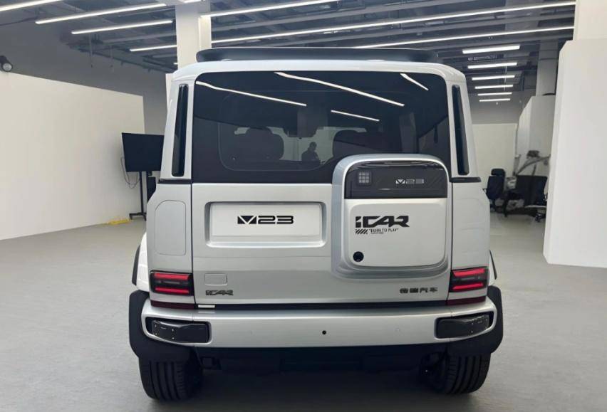 奇瑞iCar V23：左右互搏，同室操戈？