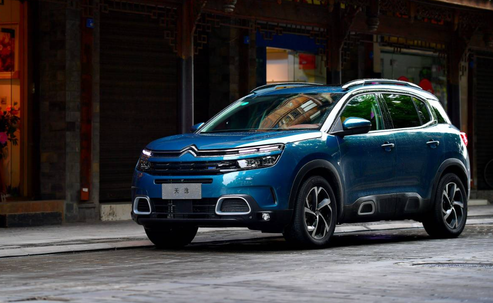 标致雪铁龙3月销量解读：销量有所回升，408X和凡尔赛C5X内卷依旧