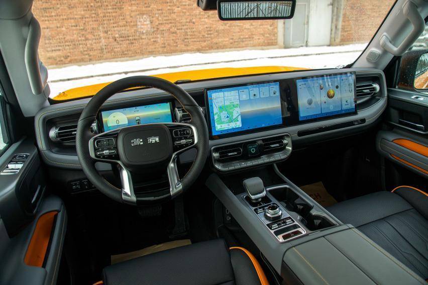 13.98万起售还是卖不动：北京BJ40降到多少钱，你们才会买？