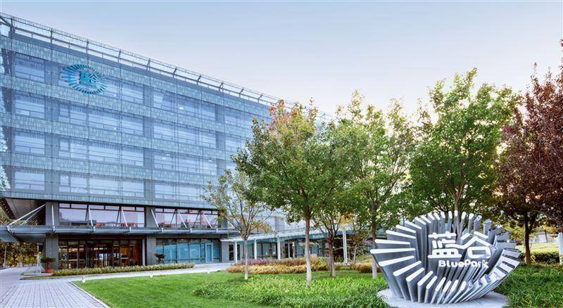 20万级全域800V电车，极狐阿尔法S5上市在即