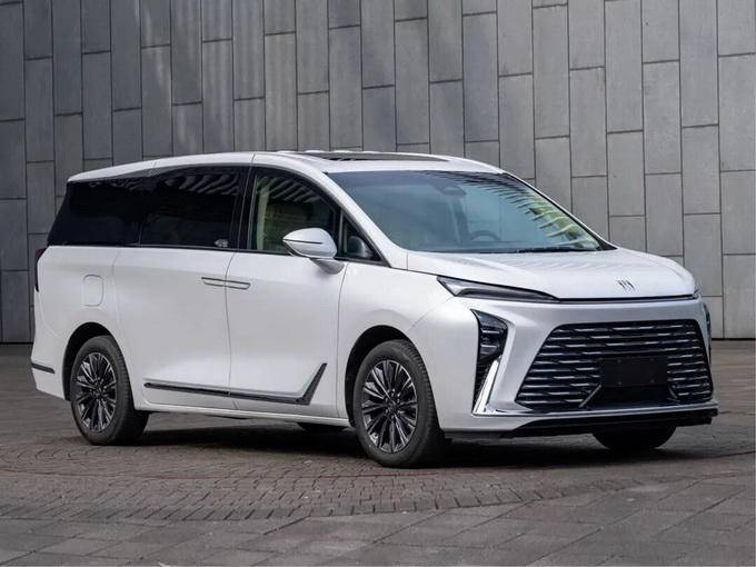 别克GL8陆尊PHEV官图发布，智能插混，综合续航破千公里