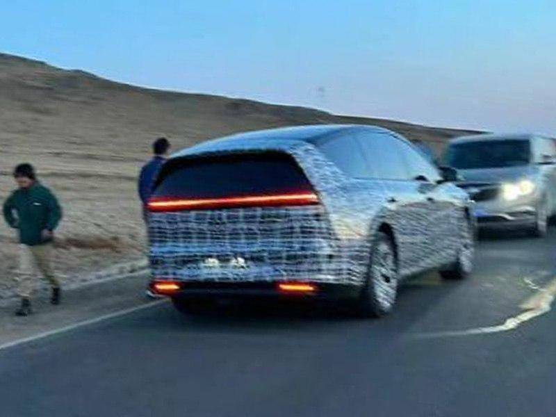 疑似理想M9新车谍照曝光，定位SUV，号称小号“MEGA”