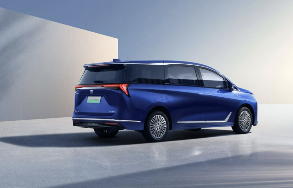 捍卫王者地位 决胜千里之外全新GL8陆尊PHEV重磅发布